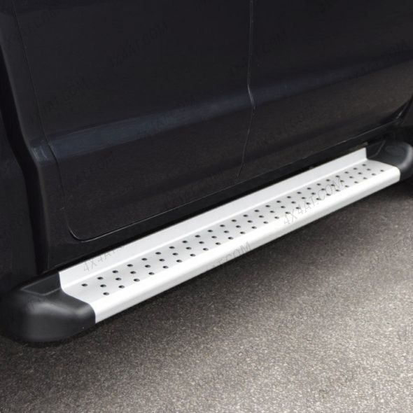 Land Rover Discovery 3 Trux B72 Alloy Side Steps | 4x4AT