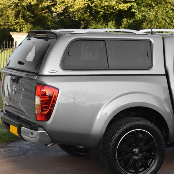 Nissan Navara NP300 Carryboy 560 Leisure Hardtop - Central Locking ...